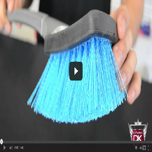 Professional Soft Grip Deluxe Wheel Well Brush - Detail King