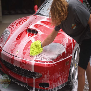 How To Wash A Ferrari Swirl Free - Detail King